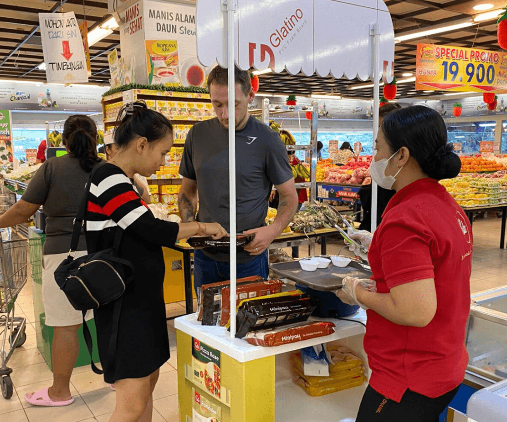 Sales Promotion Girls / Boys - Pradipta Adhi Cipta