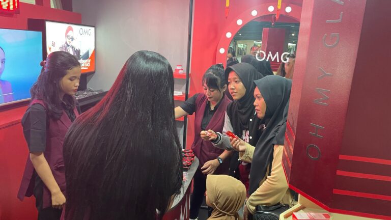 Paragon Corp: Aktivasi OMG Beauty di Arus Mudik Lebaran 2025 - Pradipta ...